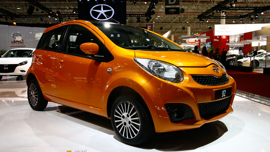 JAC J2 | Quatro Rodas