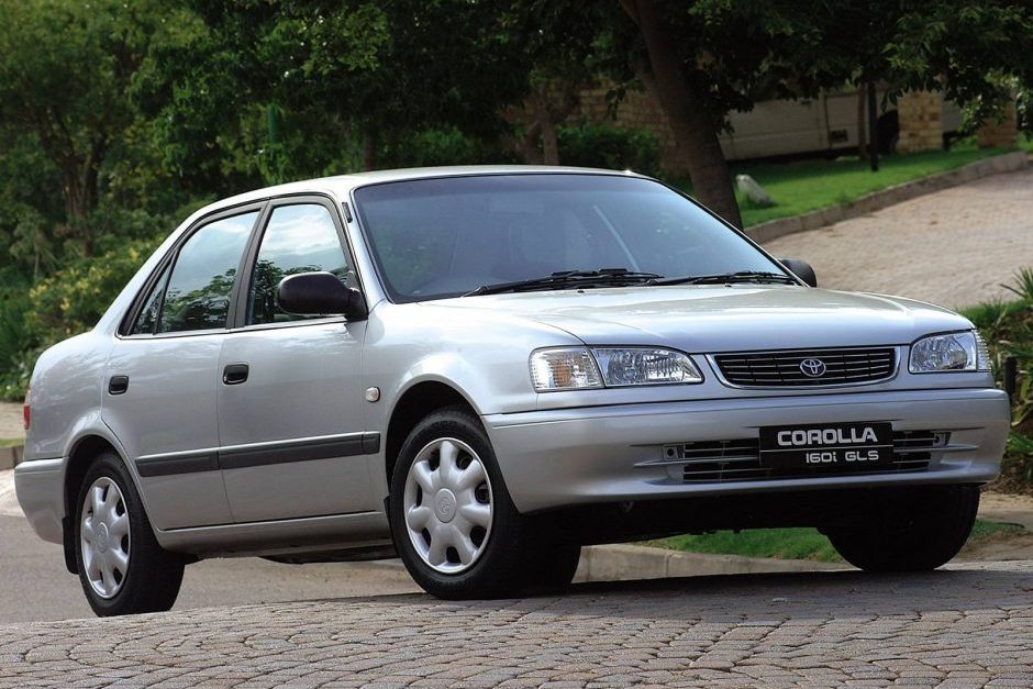 Toyota Corolla: conheça todas as gerações do sedã médio | Quatro Rodas