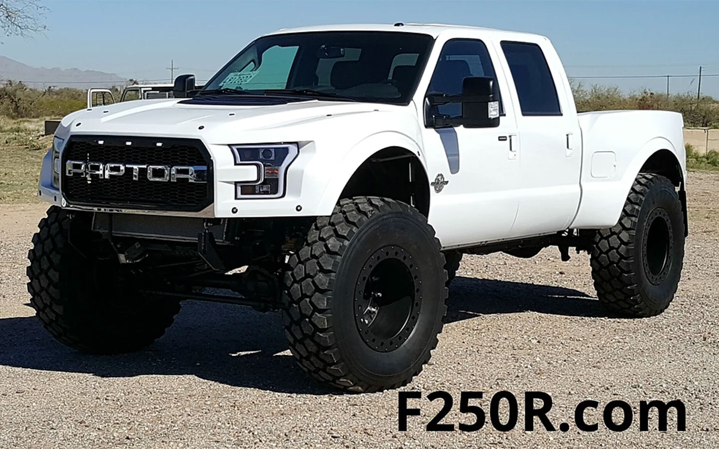 MegaRaptor: uma versão anabolizada da F-250 inspirada na Raptor ...