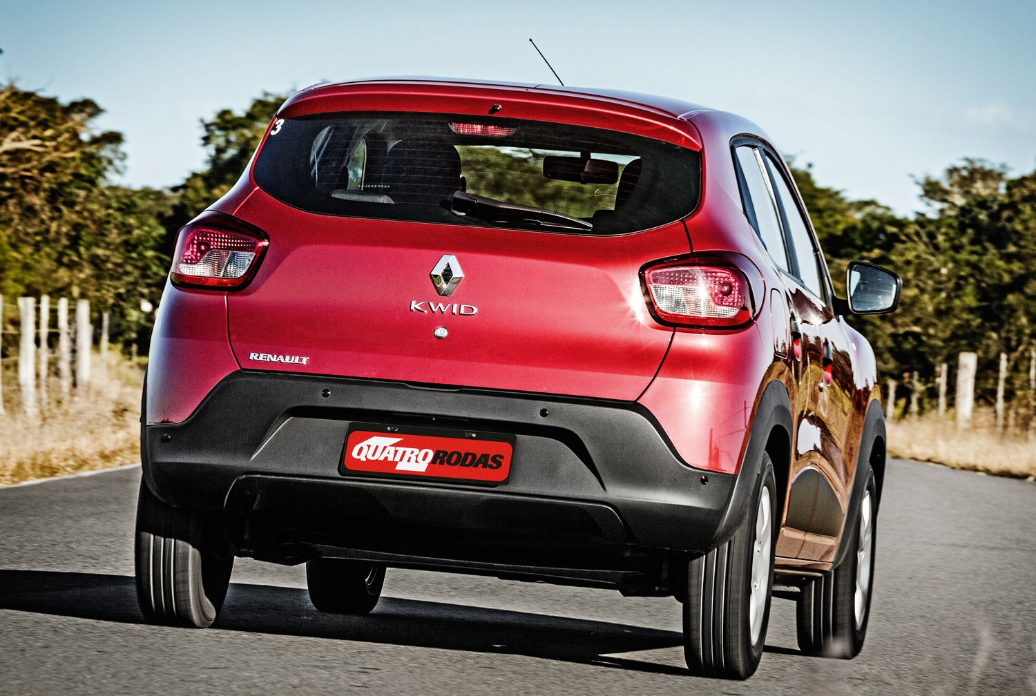 Renault Kwid já é o segundo mais vendido do país; Mobi despenca ...