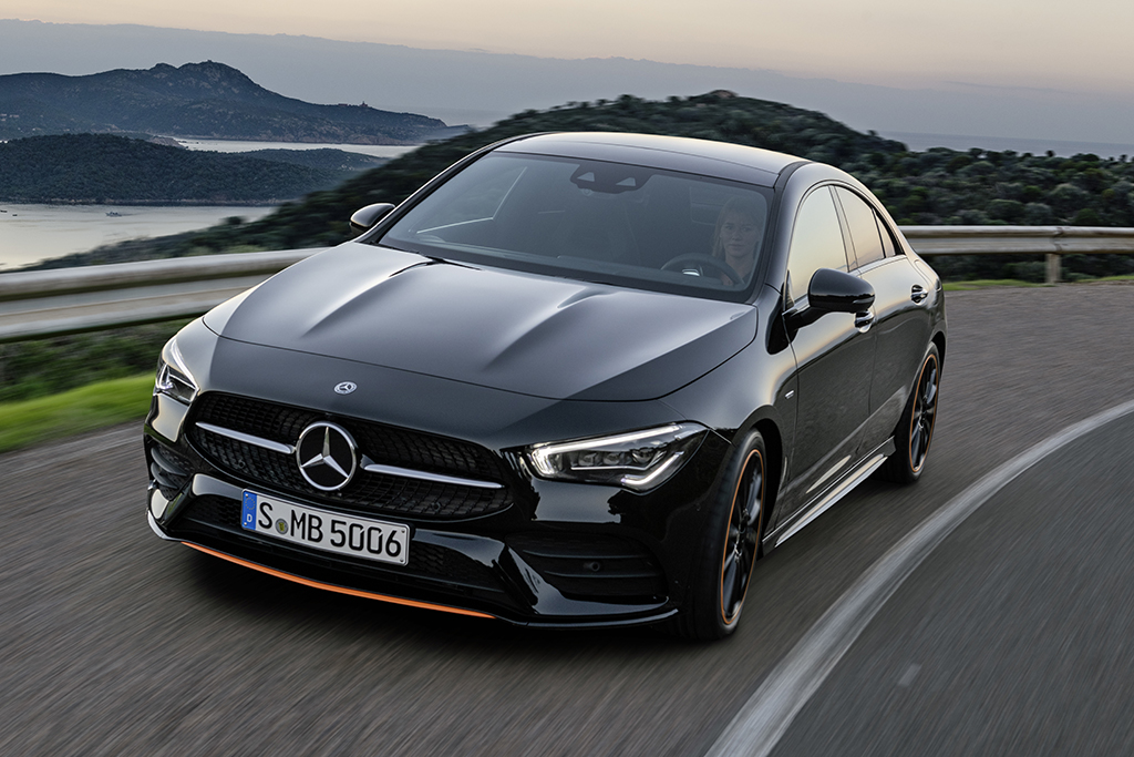 Mercedes-Benz CLA se afasta do Classe A para se tornar um mini-CLS ...