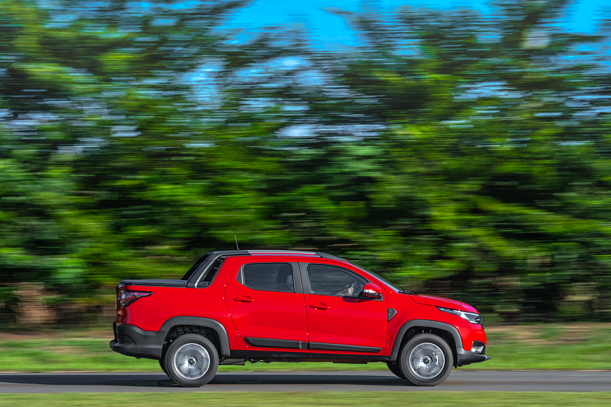 Fiat Strada Volcano: 44 fotos detalham a substituta da Strada Adventure ...