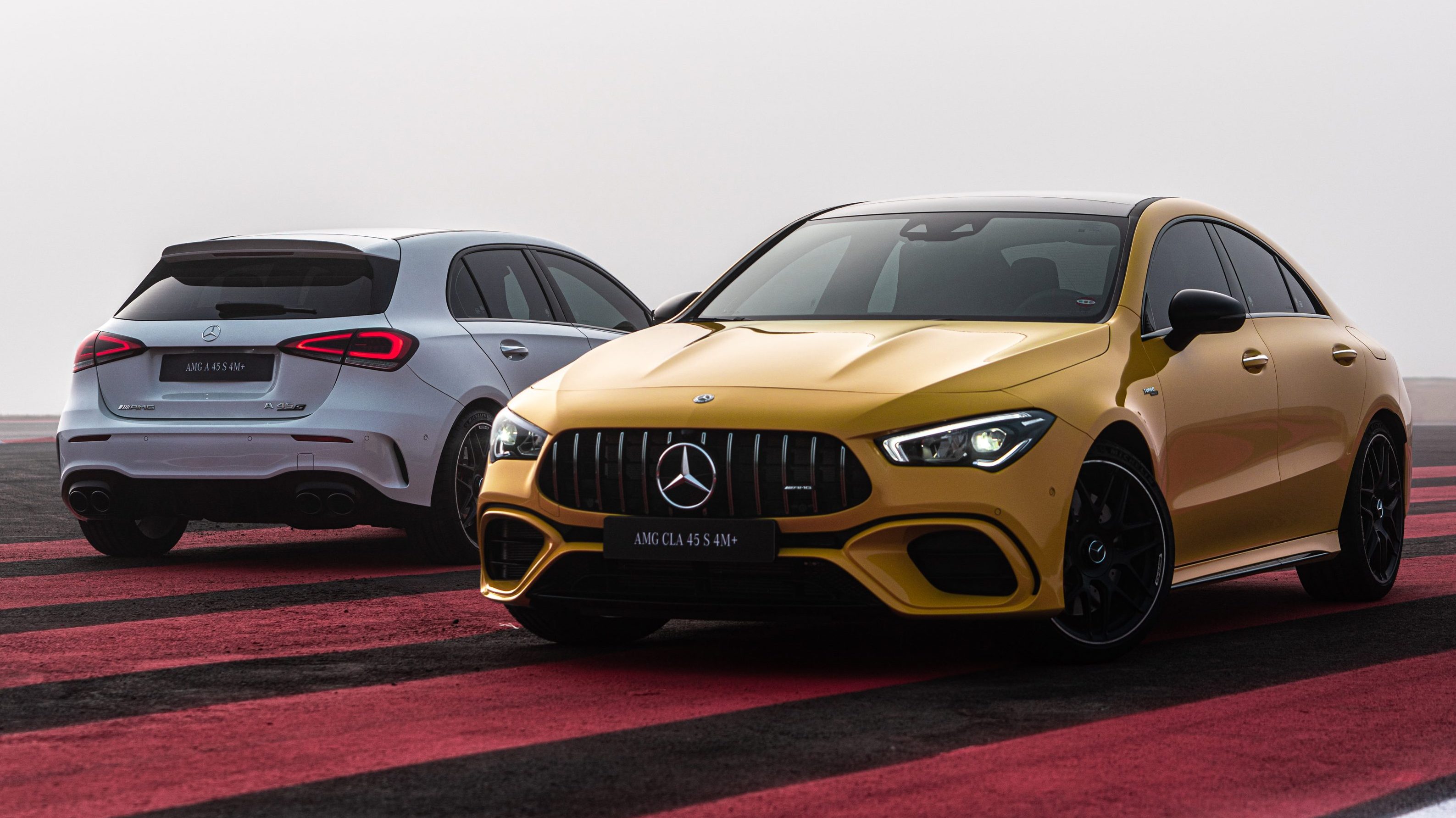 Com motor 2.0 de 421 cv, Mercedes-AMG A 45 e CLA 45 partem dos R$ 434.900 | Quatro Rodas