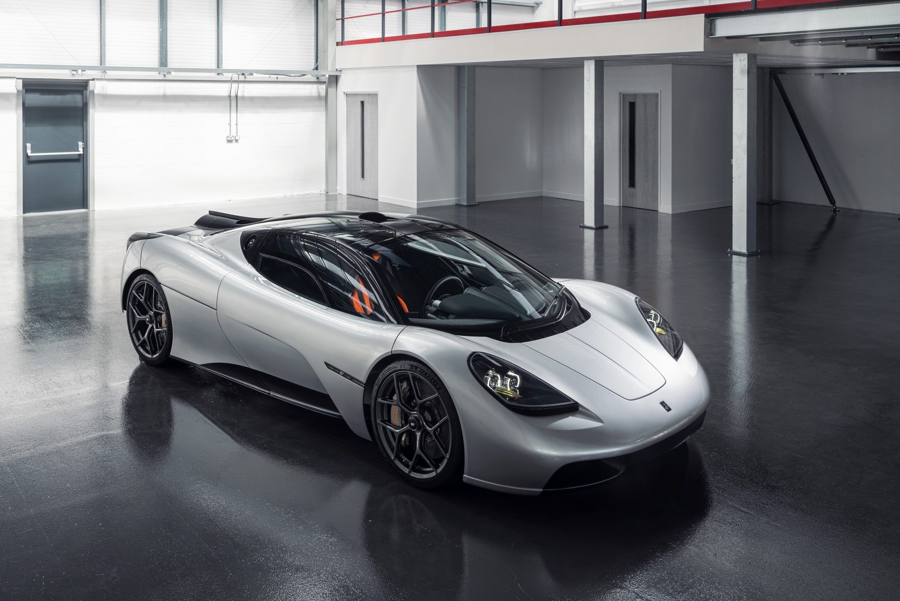 T.50 é reedição de McLaren F1 com V12 de 6... | Quatro Rodas