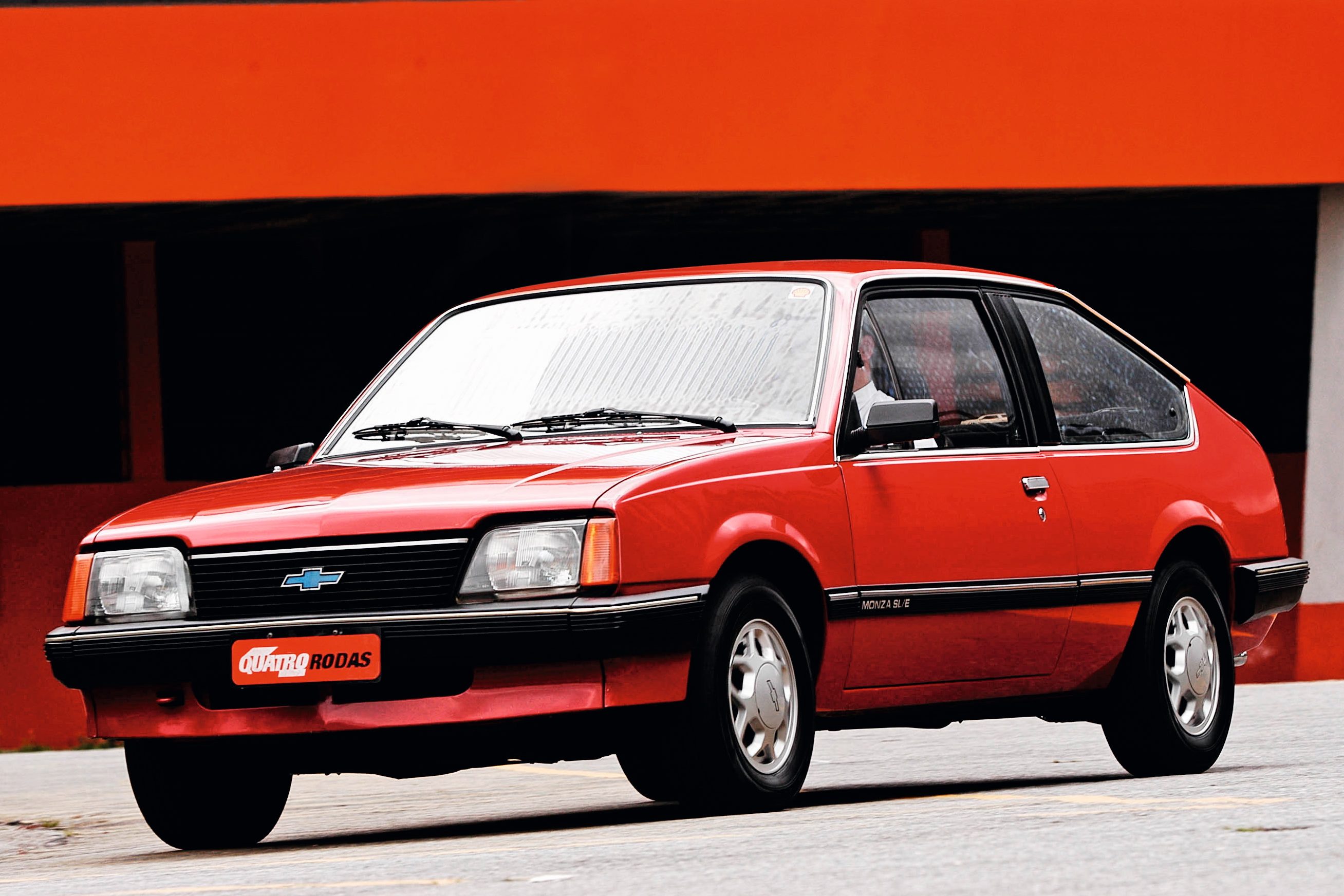 Você se lembra/já viu um carro Monza?