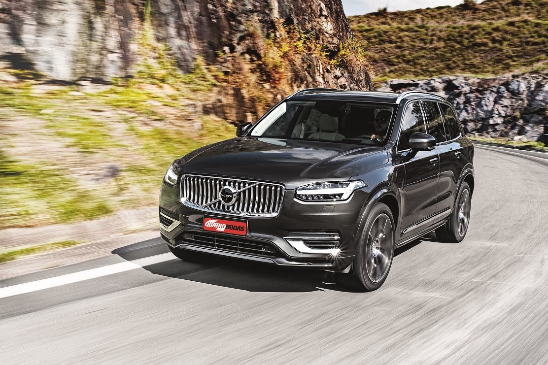 Teste: Volvo XC90 passa por mudança sutil e mantém majestade entre os ...