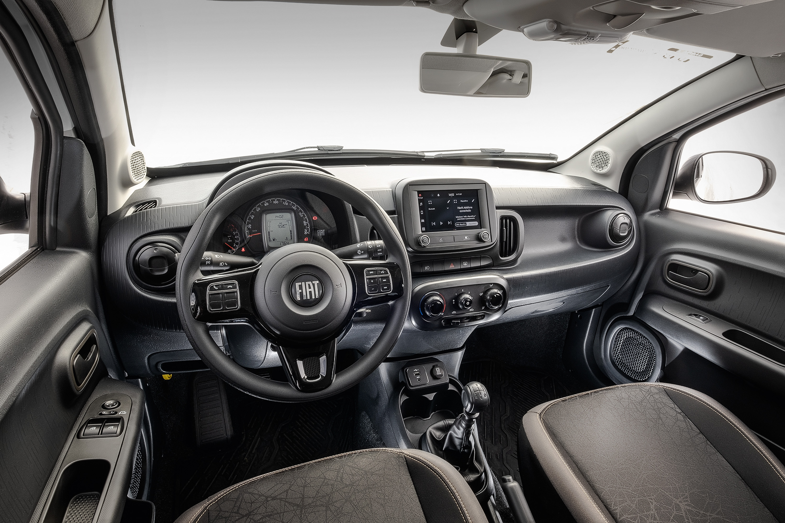 Vídeo: como é o Fiat Mobi Trekking, o carro popular de R$ 60.000 ...