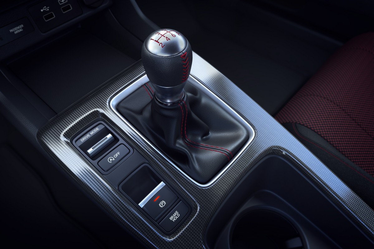 Menos potente e sedã, novo Honda Civic Si ainda defende o câmbio manual ... Menos potente e sedã, novo Honda Civic Si ainda defende o câmbio manual ...