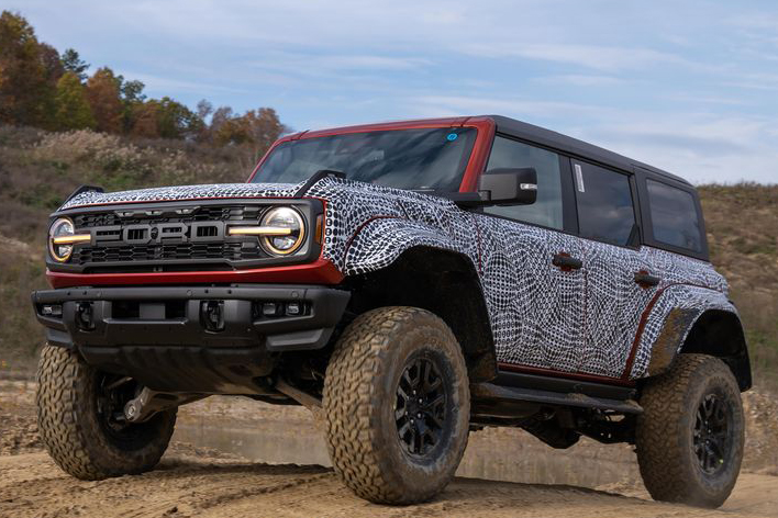 Ford Bronco Raptor começa a revelar detalhes em primeiras imagens ...
