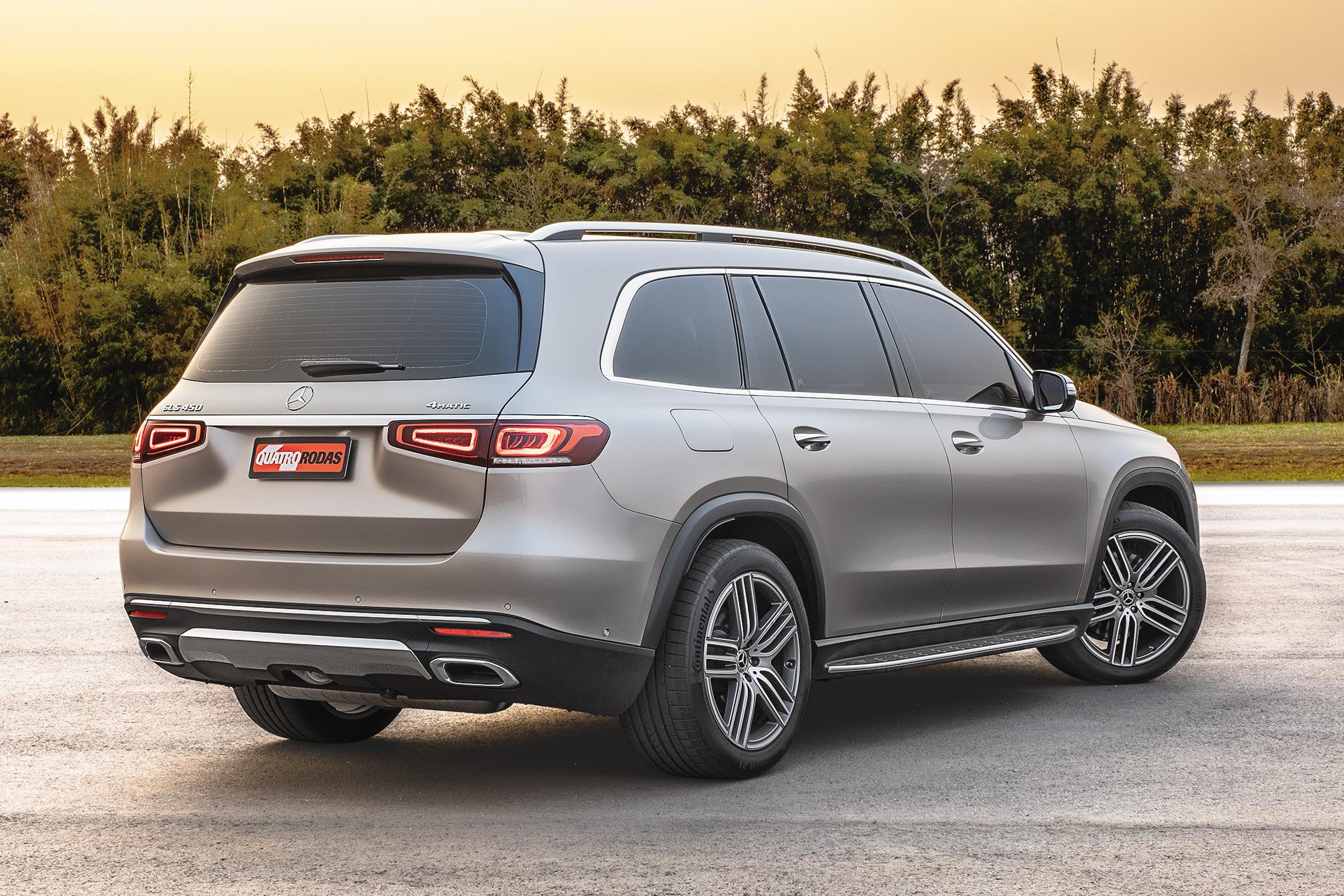 Mercedes GLS 450 é SUV de 7 lugares à prova de buracos e atolamentos ...