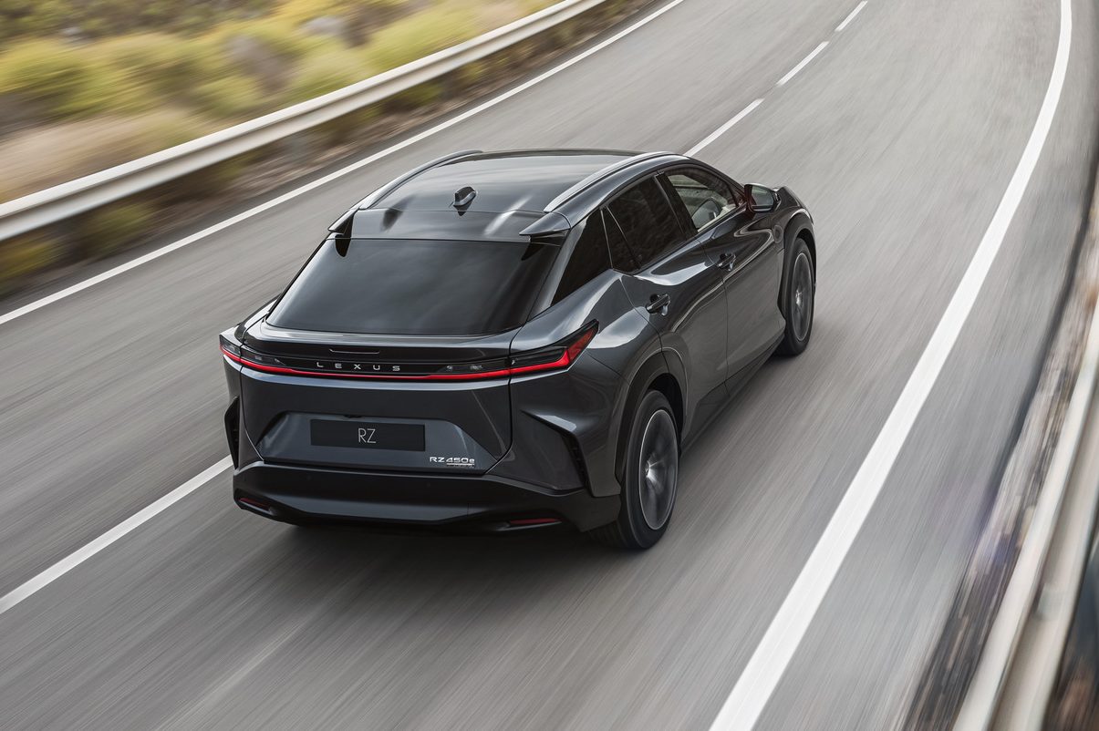 Primeiro elétrico genuíno da Lexus é o ‘primo rico’ do Toyota bZ4X ...