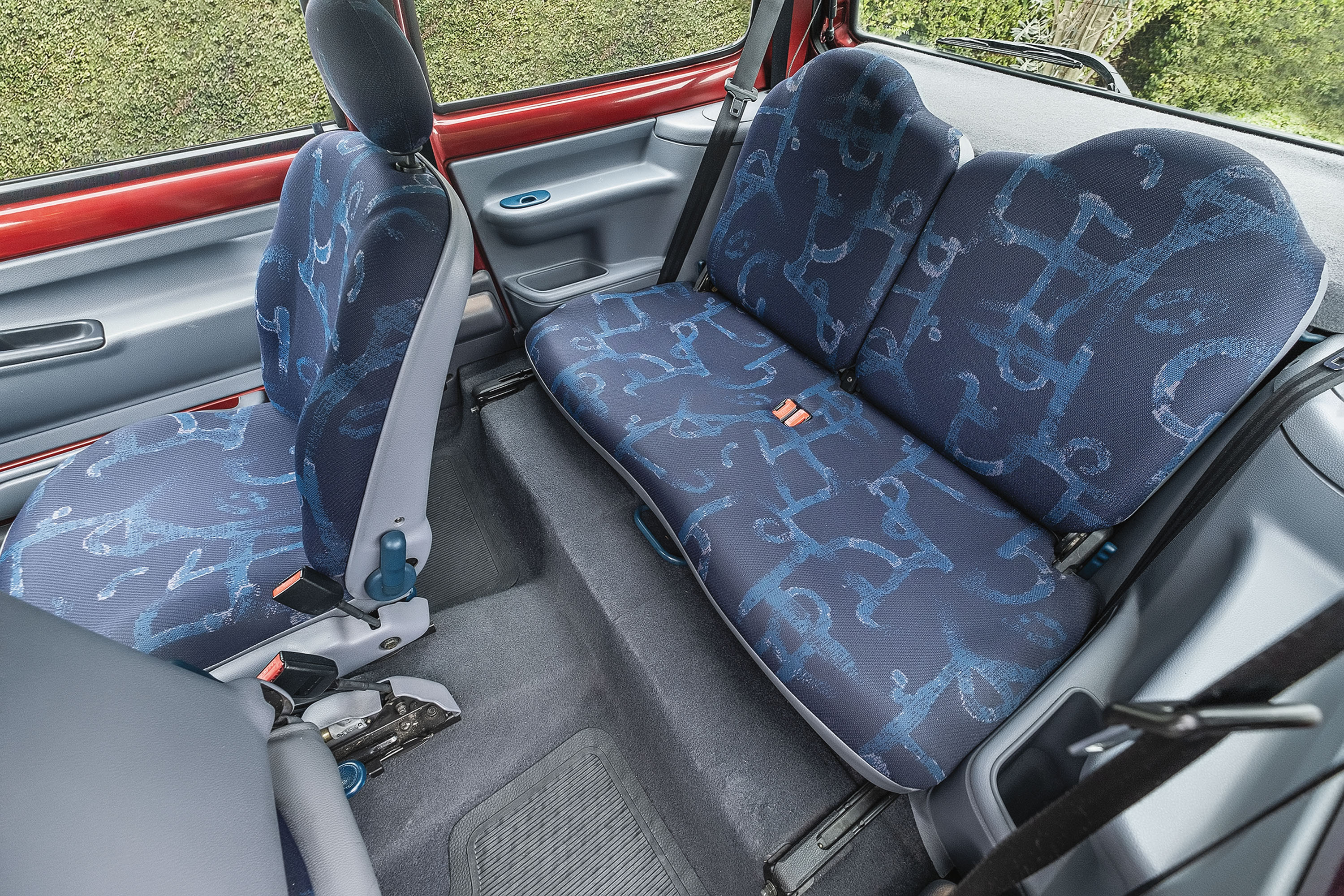 30 anos do Renault Twingo, o carro que já nasceu clássico | Quatro Rodas
