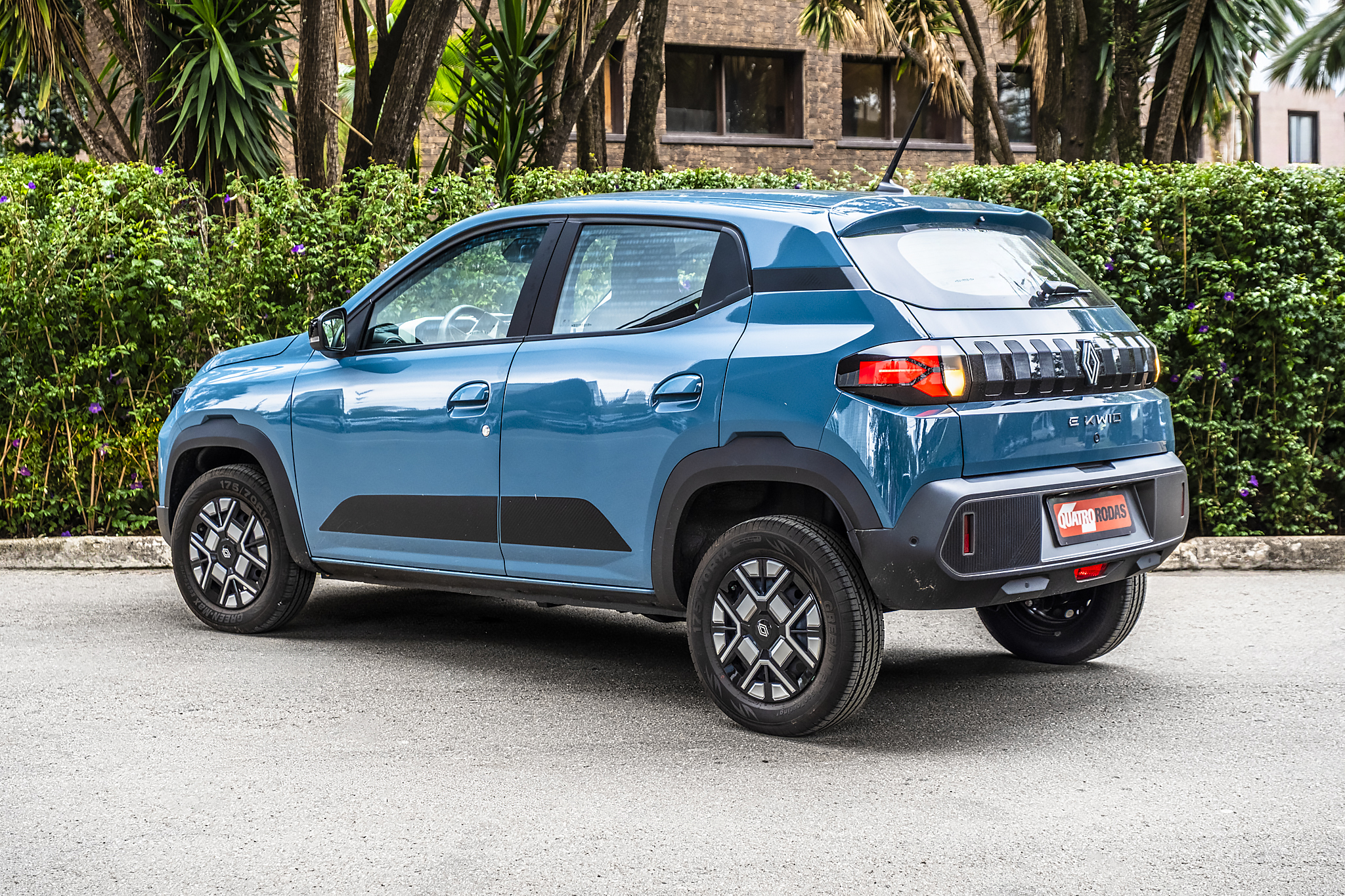 Renault Kwid E-Tech é elétrico de R$ 99.990 que mostra como carros nacionais estão caros ...